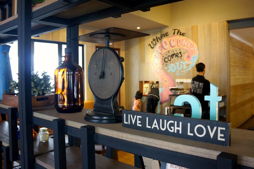 Blogger Meetup at Two Cents Coffee, Bandung – Sharon Loh